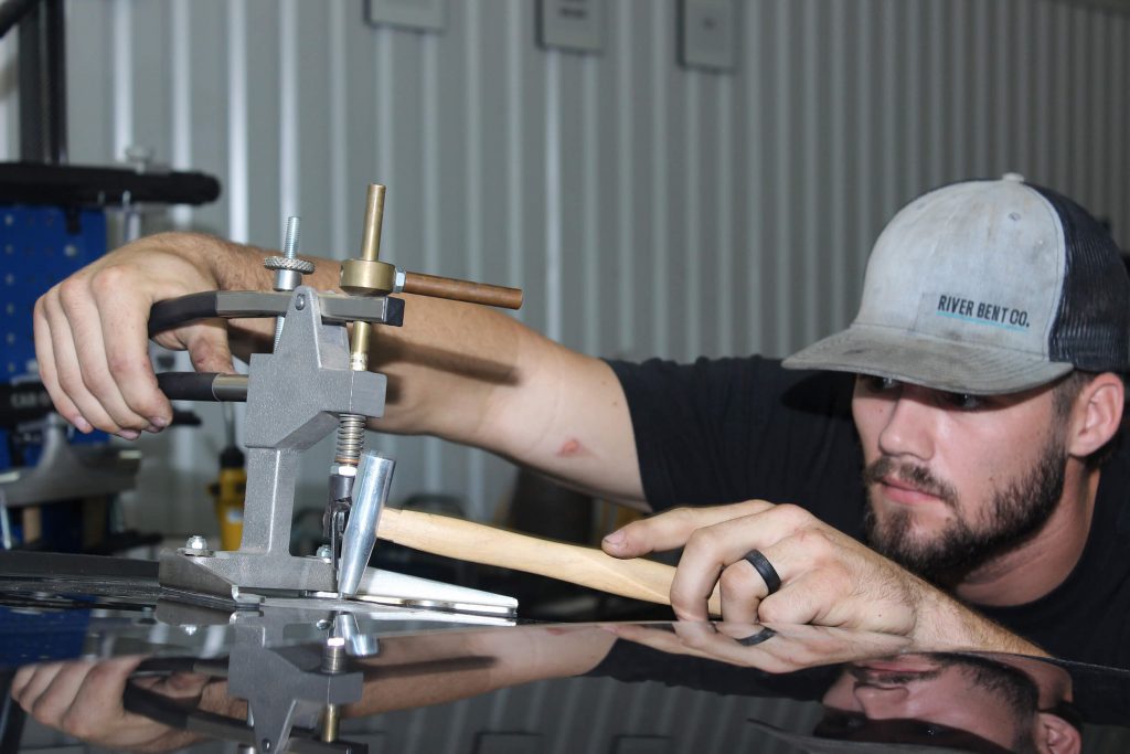 Kelly's Collision Center – Complete Collision Repair Services